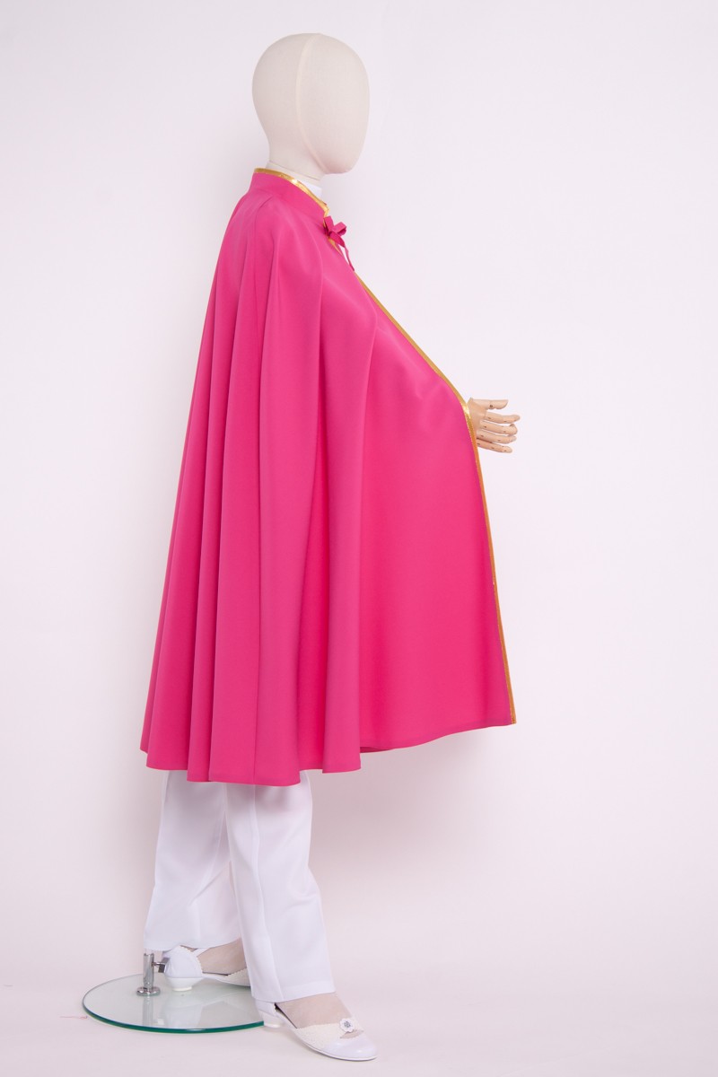 Capas largas con cuello alto - Vestimentas para coro ...